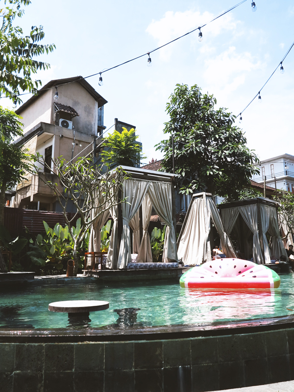 Folk-Pool-and-Gardens-Ubud-01 – Bohème Rêverie